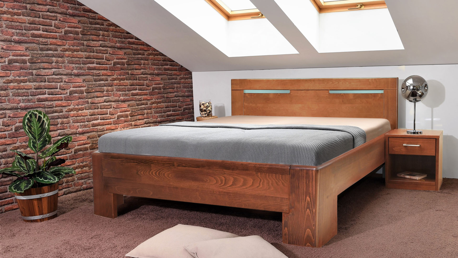 Dallas postele z masivu - JMP Studio zdravého spaní